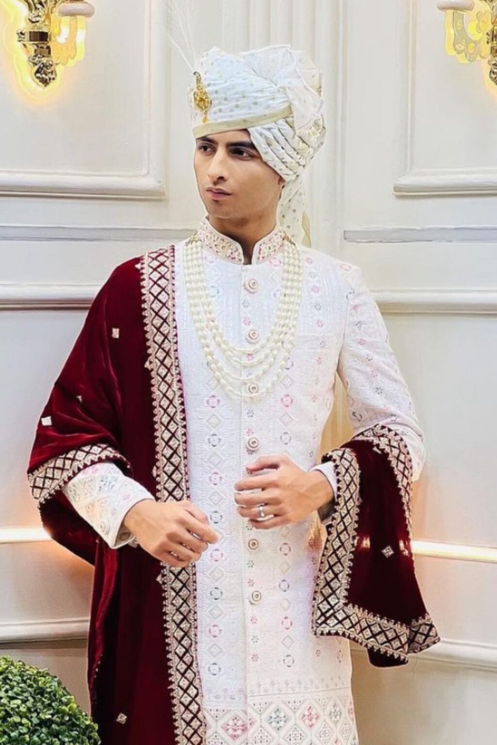 Luxurious Legacy White Sherwani Set - MAYUR Vision In Design